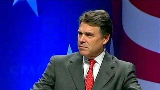 Rick Perry returns to Iowa