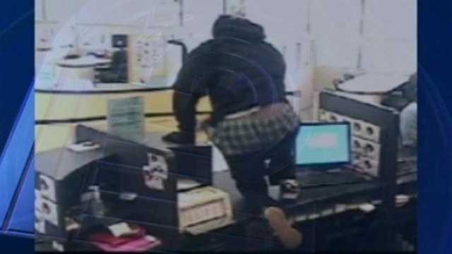 Underwear may help police nab bank robber