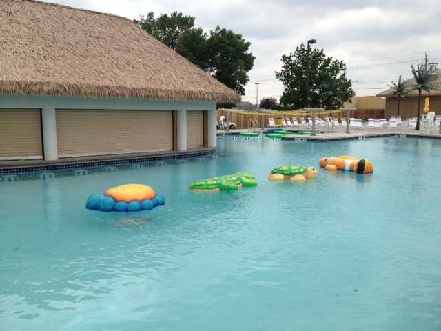 Photos: Adventureland adds new wave pool