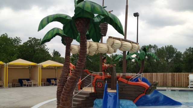 Photos: Adventureland adds new wave pool