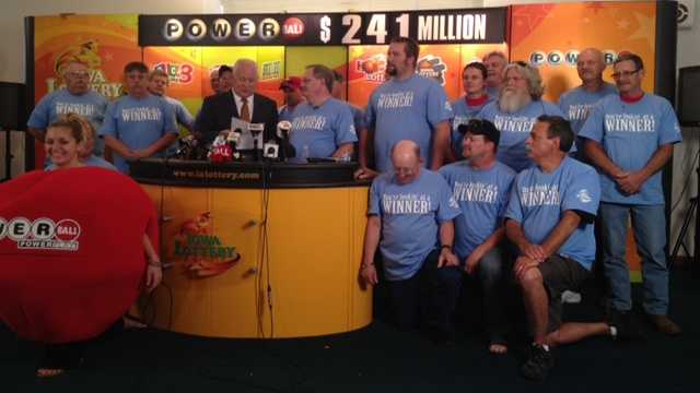 20 Iowa workers win $241M Powerball prize