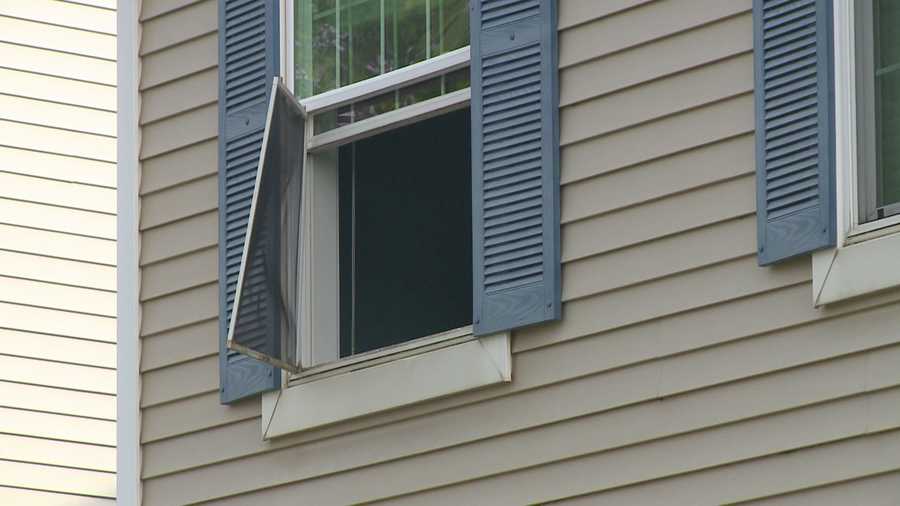 Second toddler falls from window in 3 days
