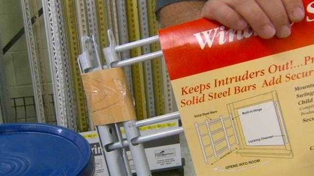 Photos: Products to prevent children falling out windows