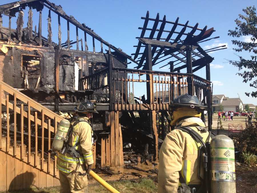 Photos: Crews battle Ankeny house fire