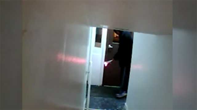 UPDATED: Man lighting fire in apartments caught on video