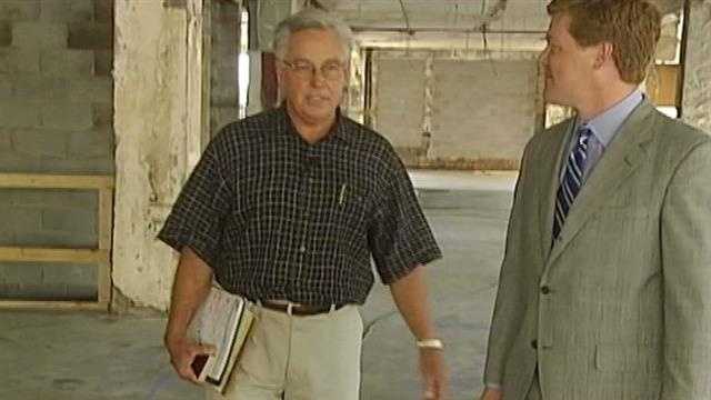 Bob Knapp found dead in burned-out car