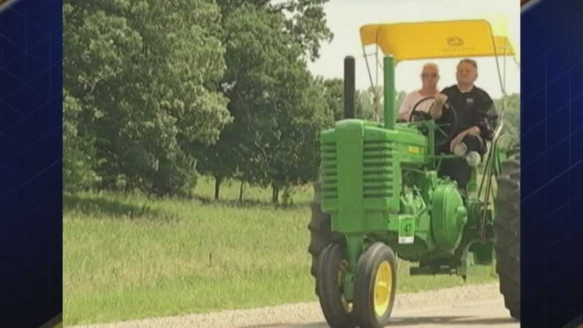 Over 400 tractors in 18th Annual Tractor Ride