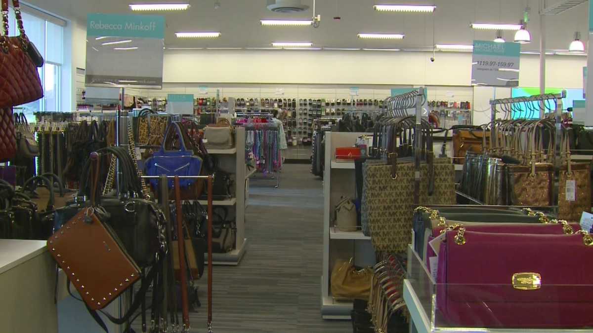 Police: Nordstrom Rack employee was wearing 5 stolen items