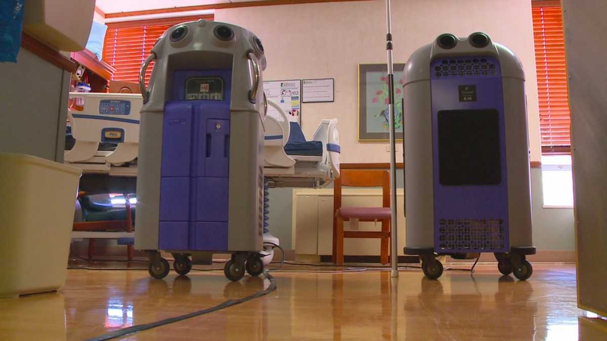 Hospital using robots to clean patient rooms