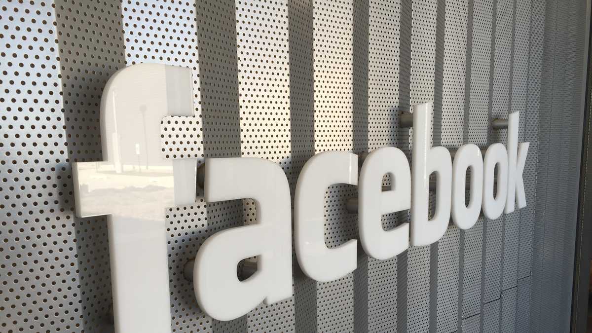 Photos: Look inside Facebook data center in Iowa