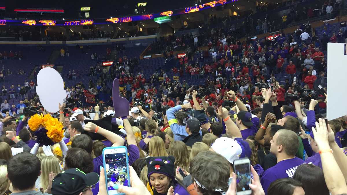 PHOTOS: UNI wins MVC tournament