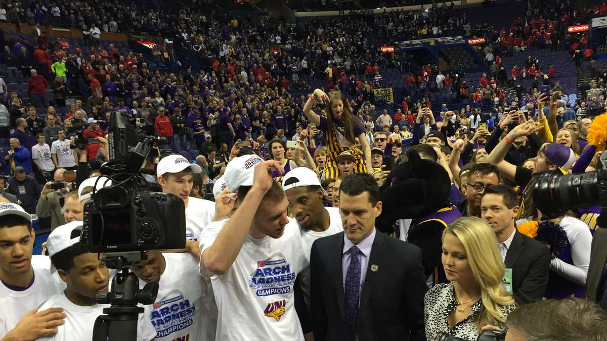 PHOTOS: UNI wins MVC tournament