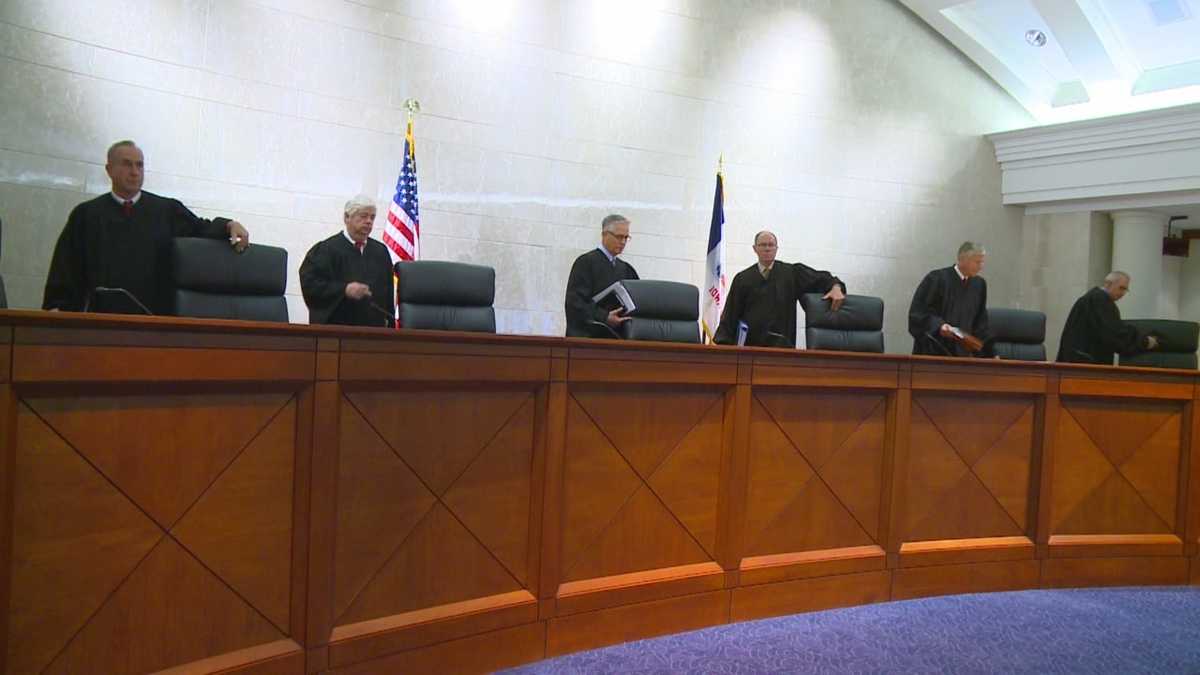 Iowa Supreme Court affirms right to be drunk on front porch