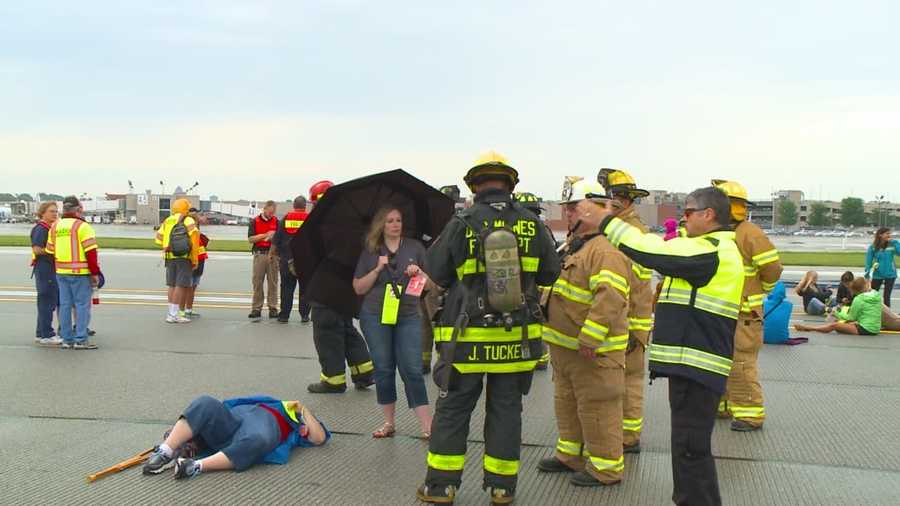 Plane crash simulated in full-scale emergency drill