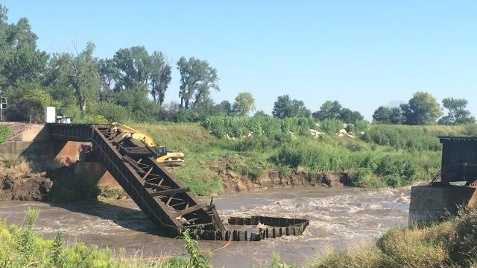 Iowa bridge collapse blamed on heavy rainfall rush