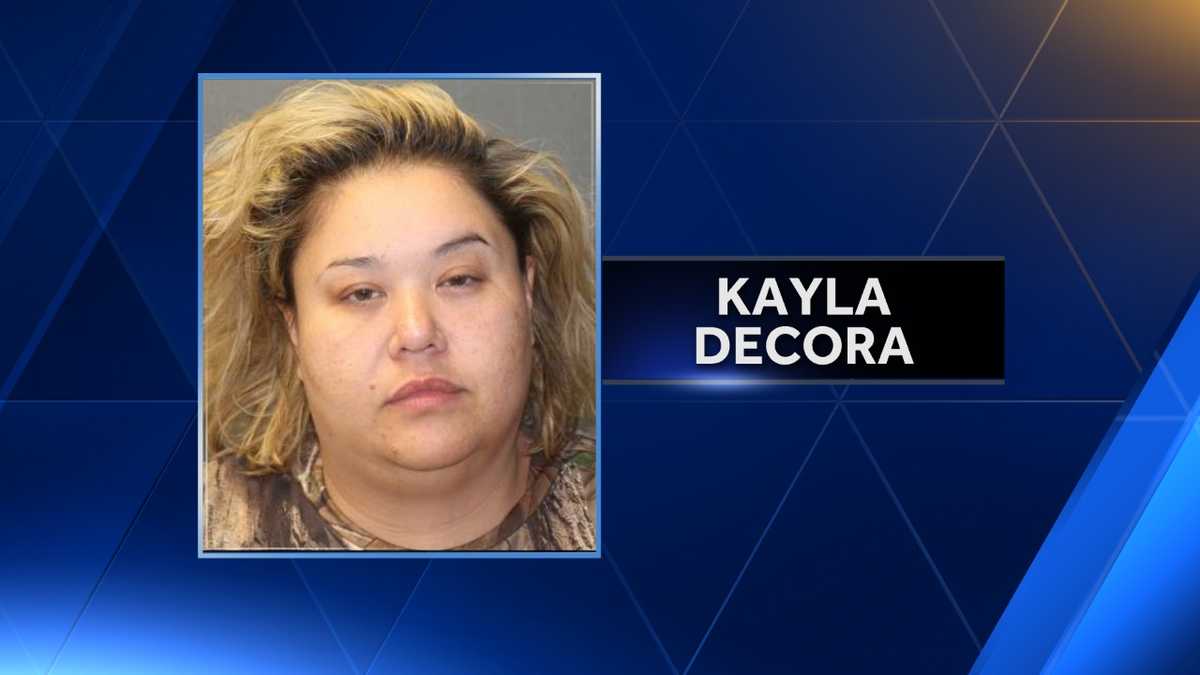 Iowa woman pleads guilty to hitting 2 people while drunk