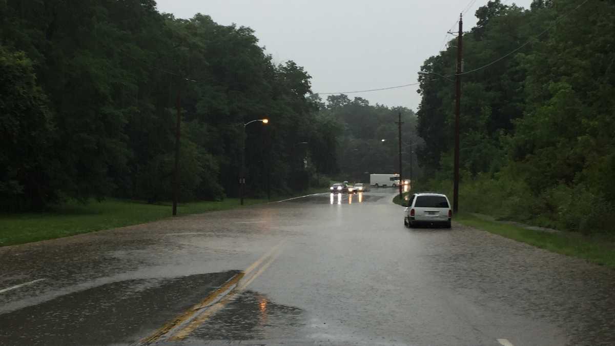 PHOTOS: Metro Des Moines flash flooding on major roads