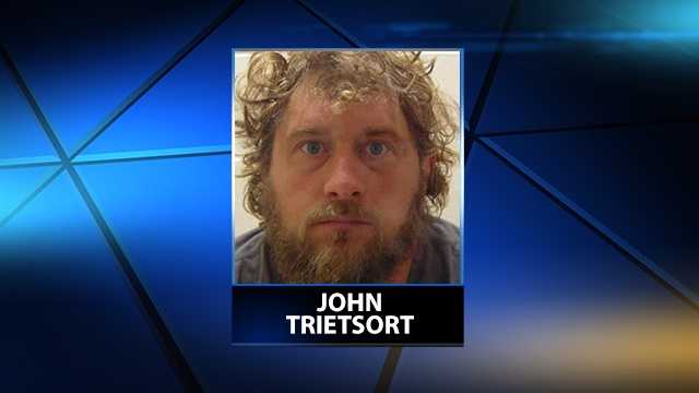 Officials: Teacher charged in inappropriate student relationship