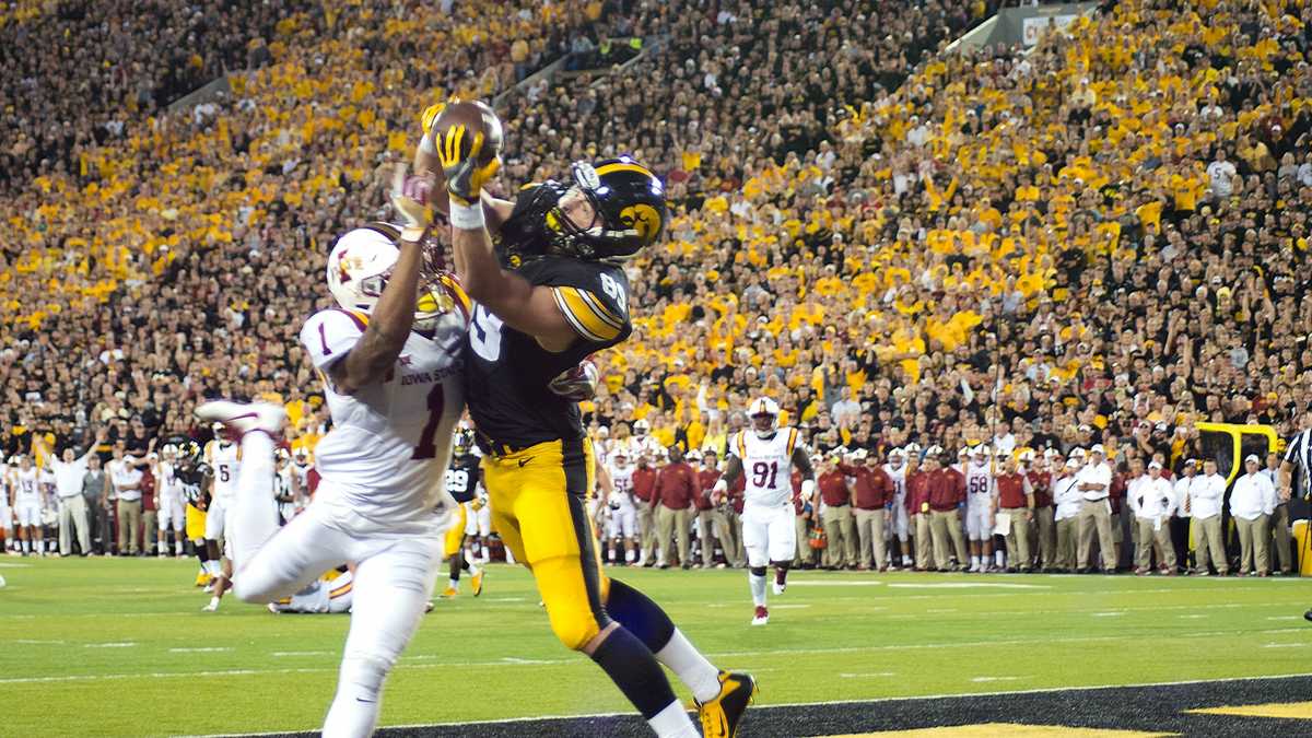 VIEW PHOTOS: Iowa State vs. Iowa