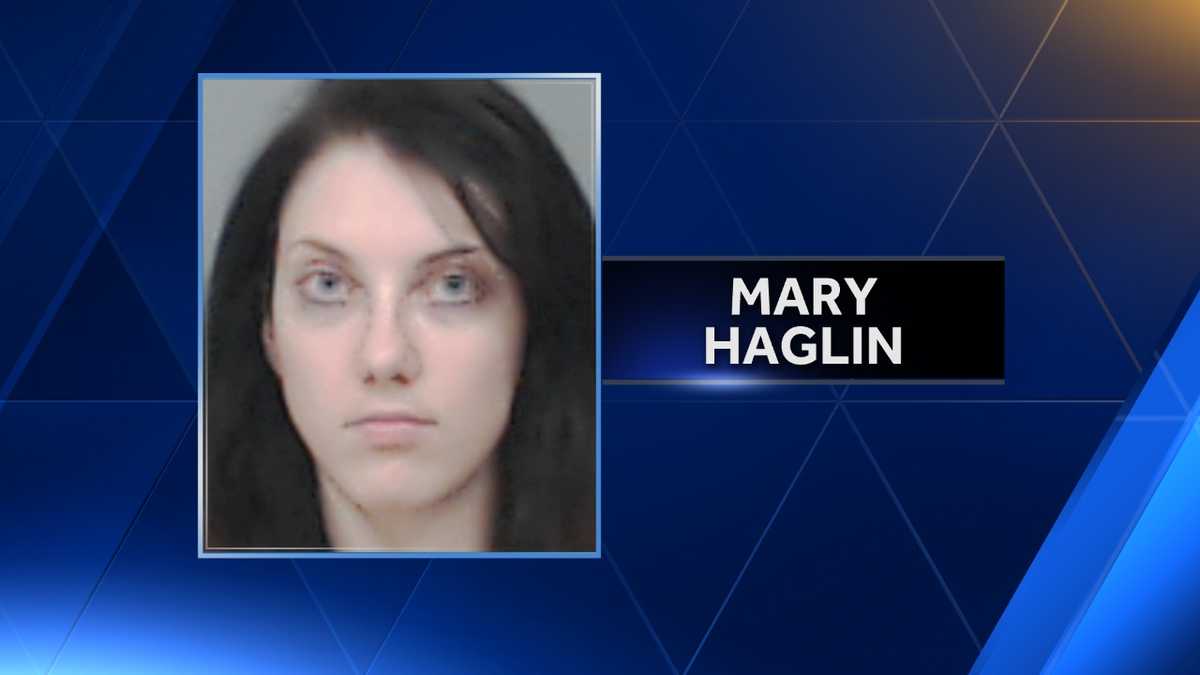 Teacher accused of sex with student wants her trial moved