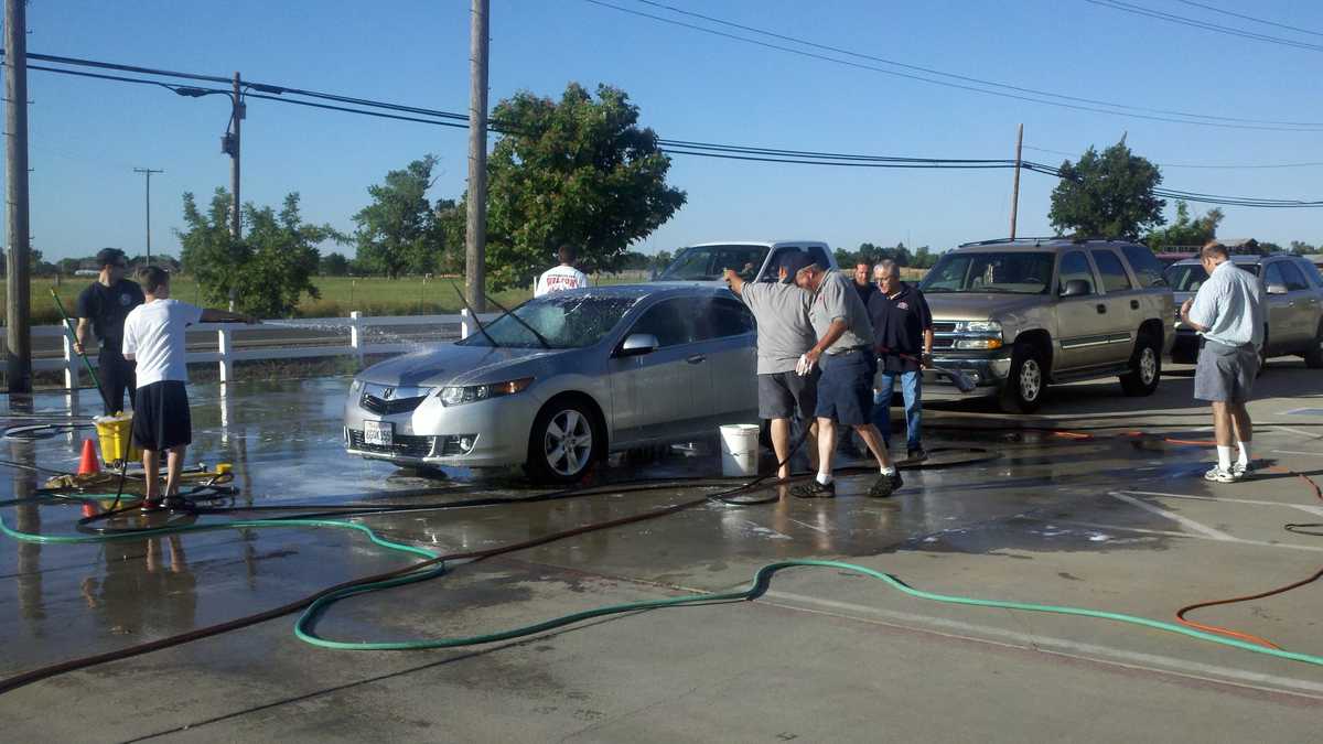 Wilton hosts Fill The Boot For Burns event