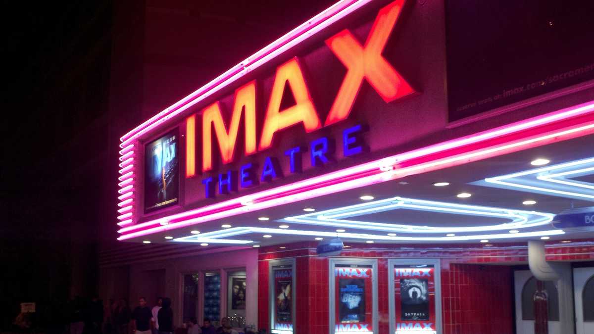 Sacramento's Esquire IMAX Theatre to serve beer, wine