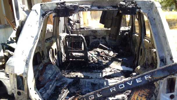 Photos from the field: Building, Range Rover burn in fire