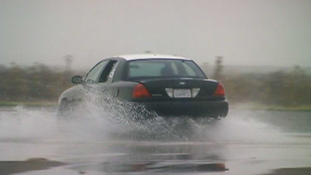 CHP offers 3 tips for handling rain