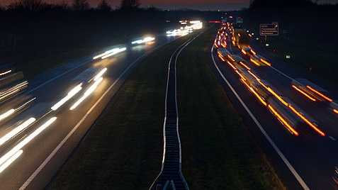 By the numbers: Are you texting, eating or reaching while driving?