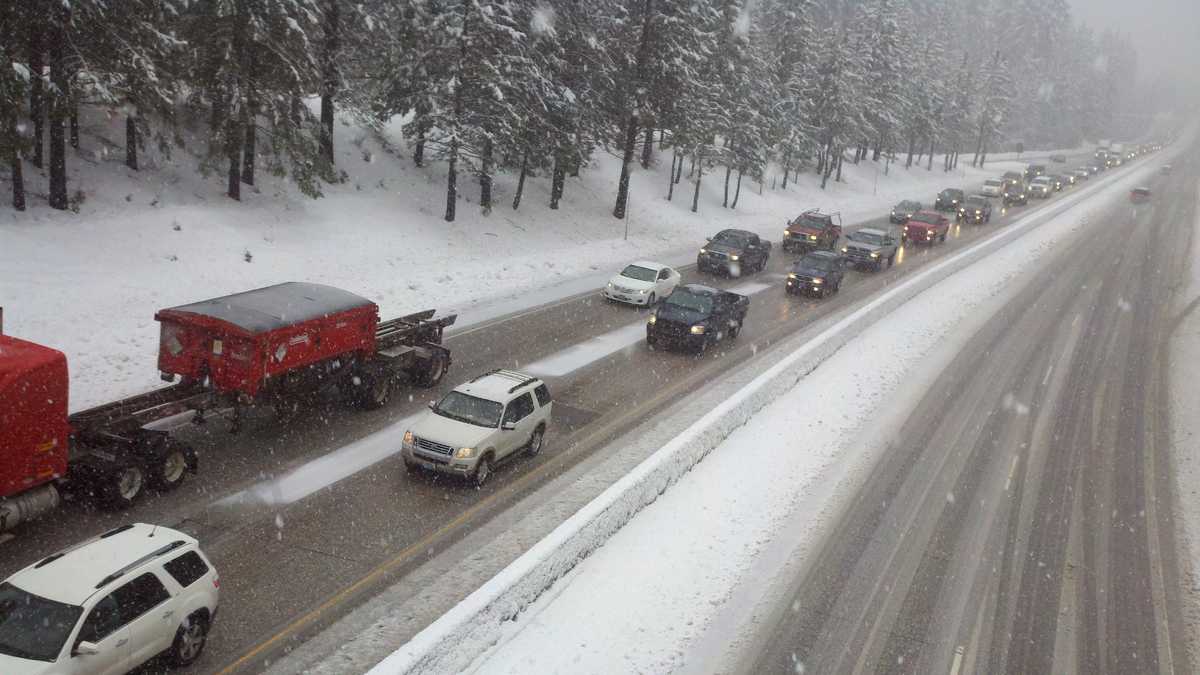 Live radar, updates: Winter storm warning remains in effect for Sierra