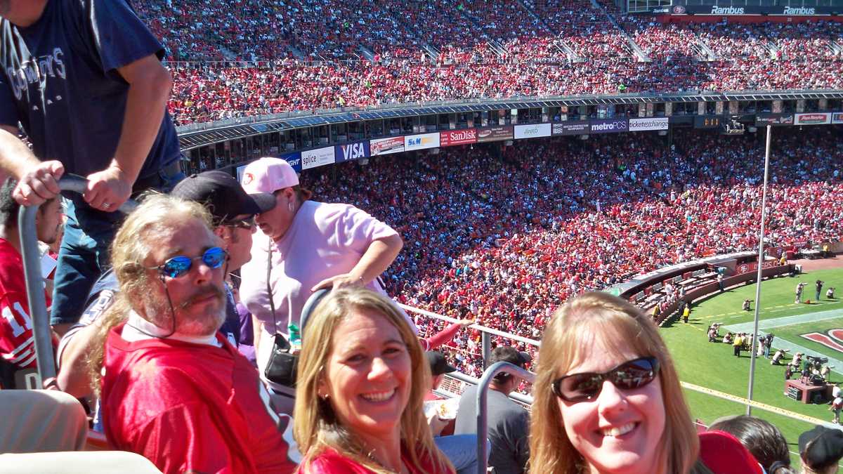 San Francisco 49ers fans: Then and now