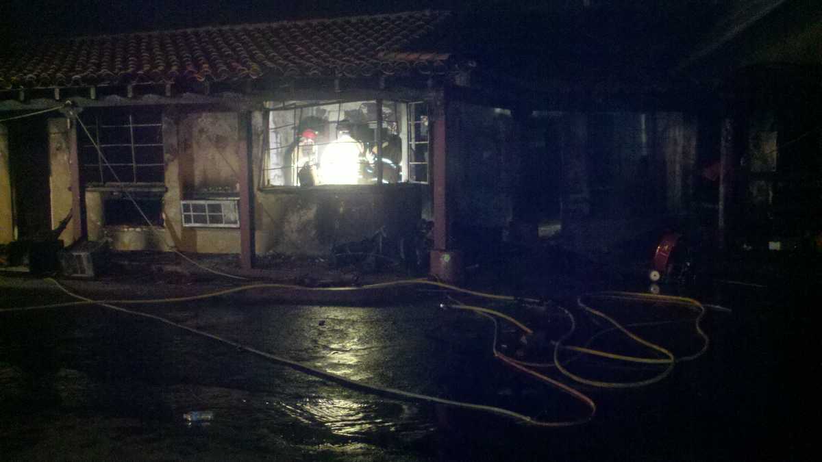 Photos: Ceres fire forces residents to flee