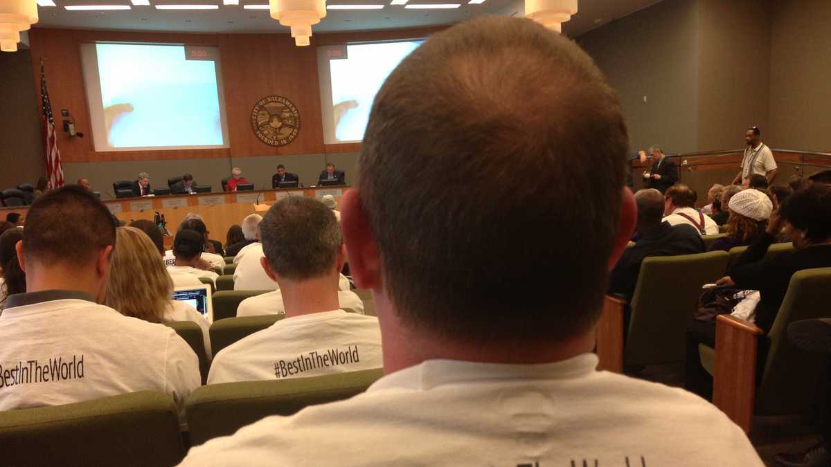 Photos Sacramento City Council Meeting Heats Up