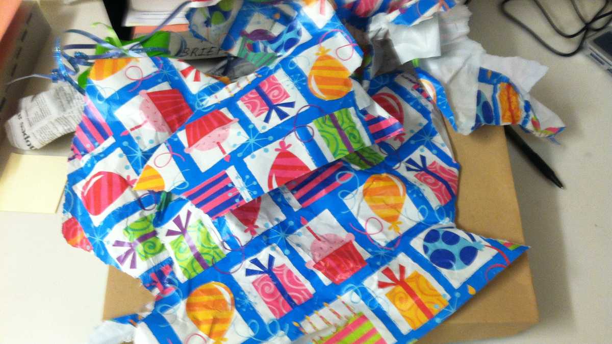 Sheriff: K-9 finds gift-wrapped meth during traffic stop