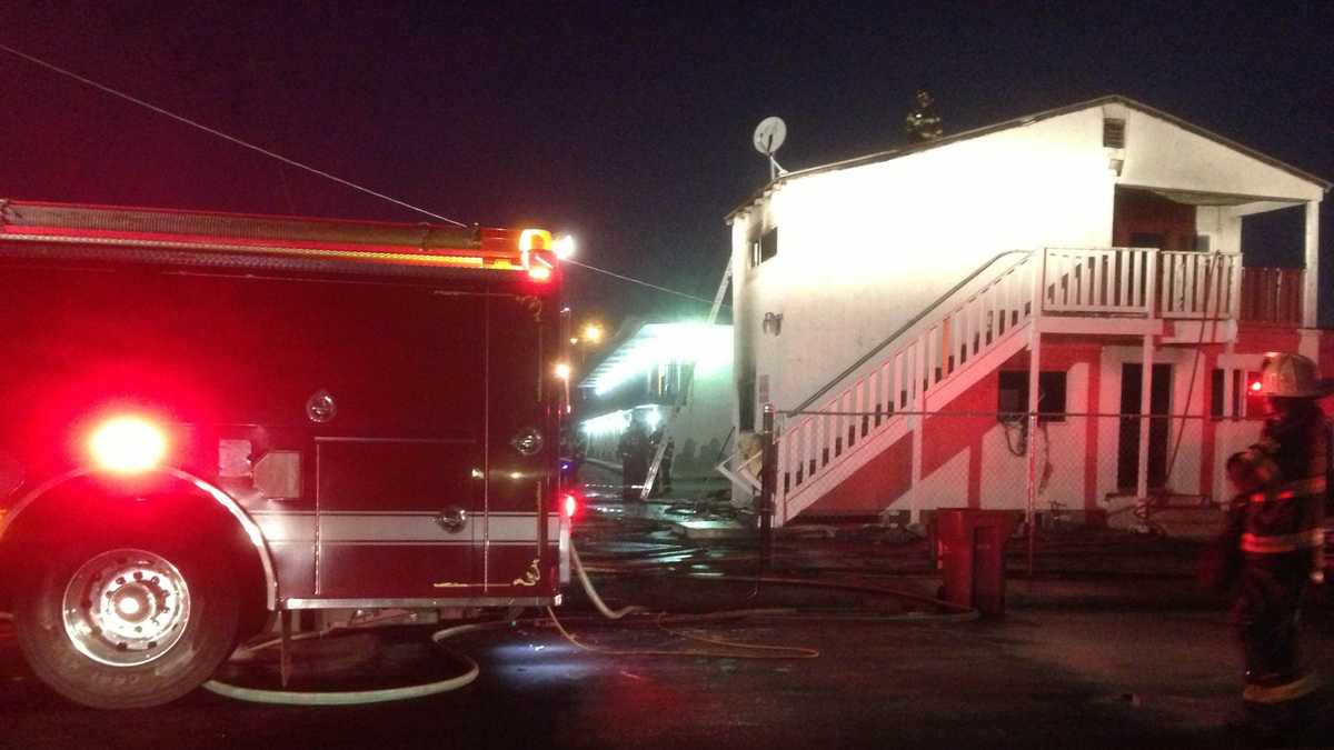 2-story building in West Sac catches fire