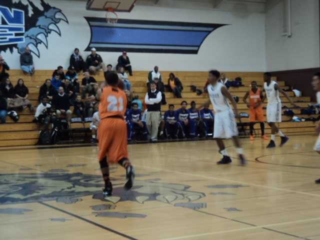 Photos: Merced Bears defeat Franklin Wildcats in DI playoffs