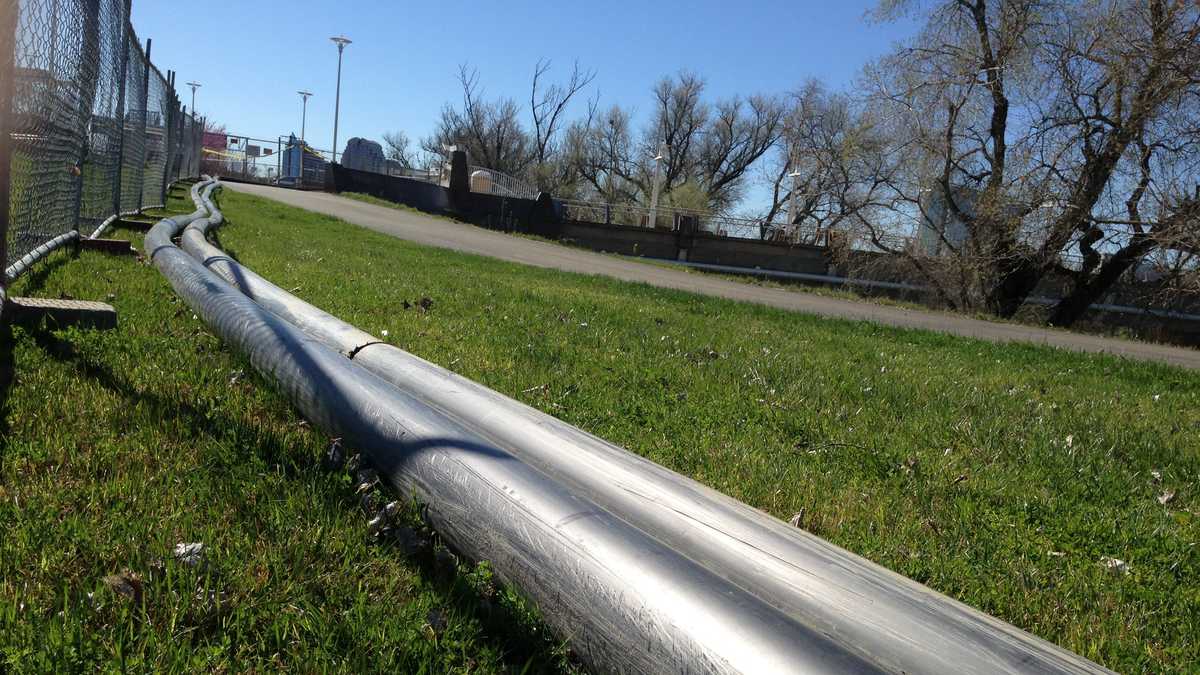 Photos: Sediment removal in Sacramento River