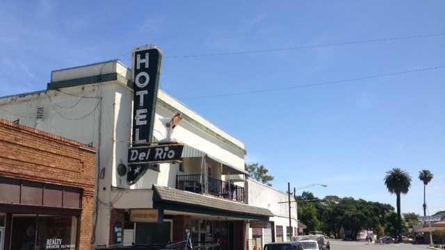 Photos: Human bones found under Isleton hotel