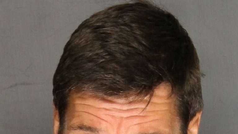 Man arrested for allegedly touching child inappropriately