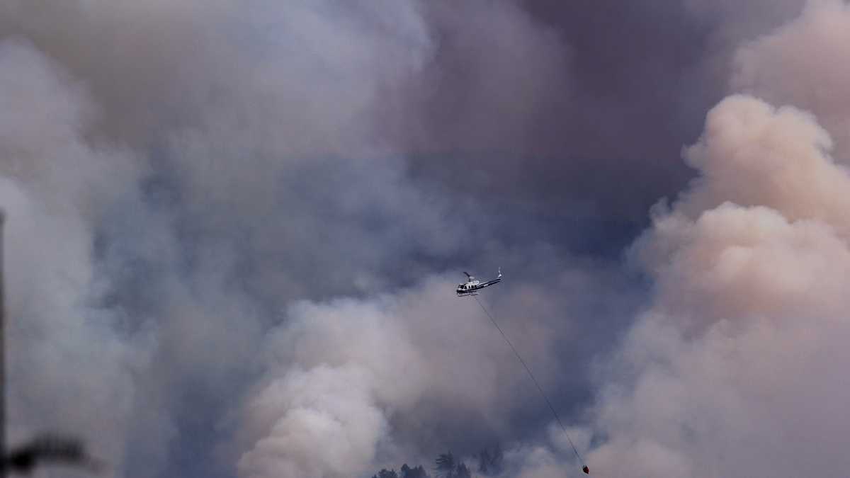 600 structures threatened as 8,600-acre King Fire continues