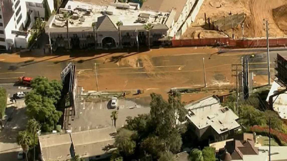 Hollywood's Sunset Strip floods after water main break