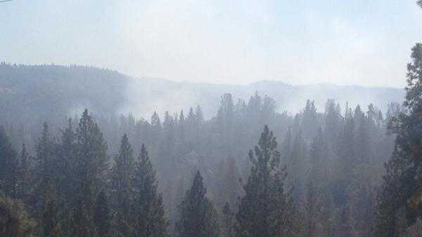 Crews scramble to stop Applegate Fire from spreading