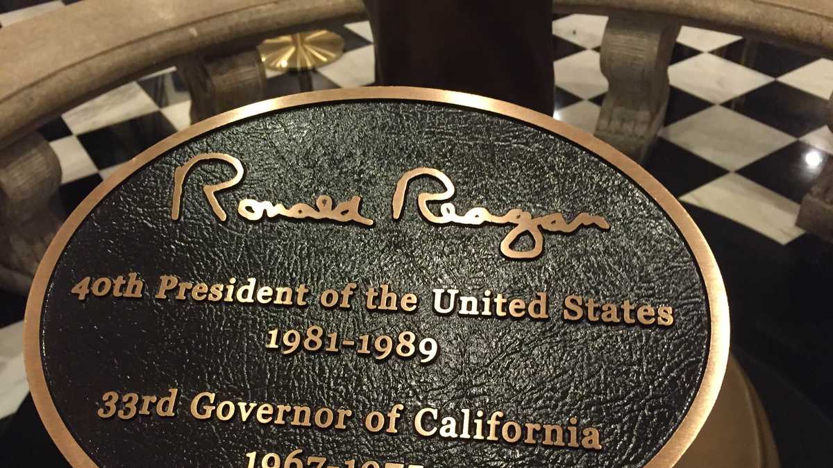 Photos: Statue of smiling Gov. Ronald Reagan revealed