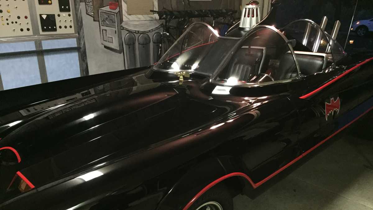 Closer look at rare 1966 Batmobile replica