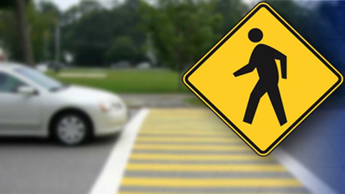 10 safety tips for pedestrians, drivers