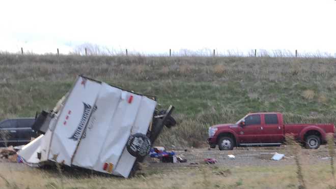 CHP: Overturned RV trailer cleared from I-5