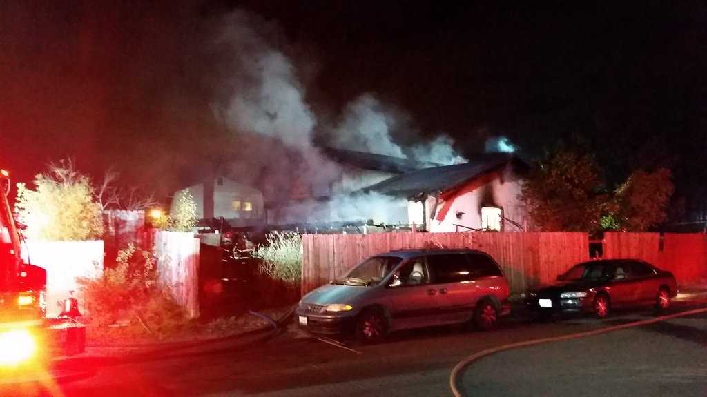 Couple jumps from 2nd floor to escape house fire