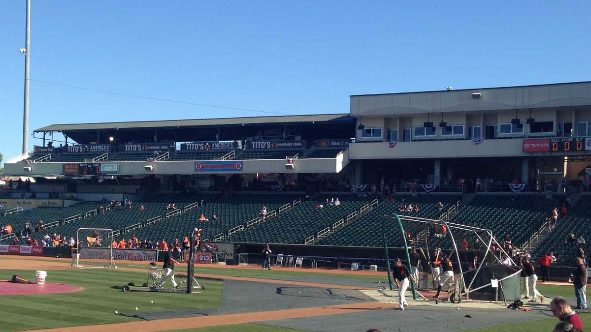 River Cats host Giants at Raley Field