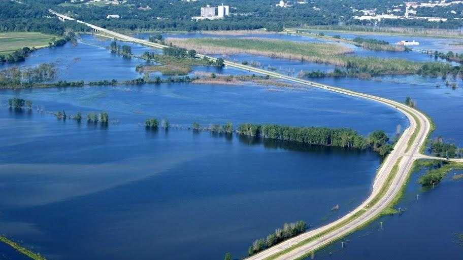 Photos: Incredible view of 2011 Missouri River flooding