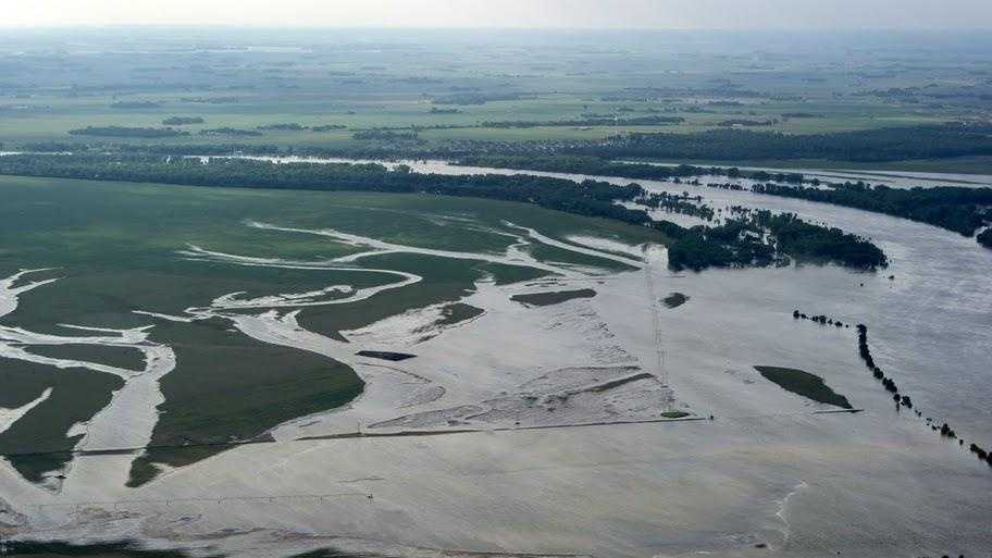 Photos: Incredible view of 2011 Missouri River flooding